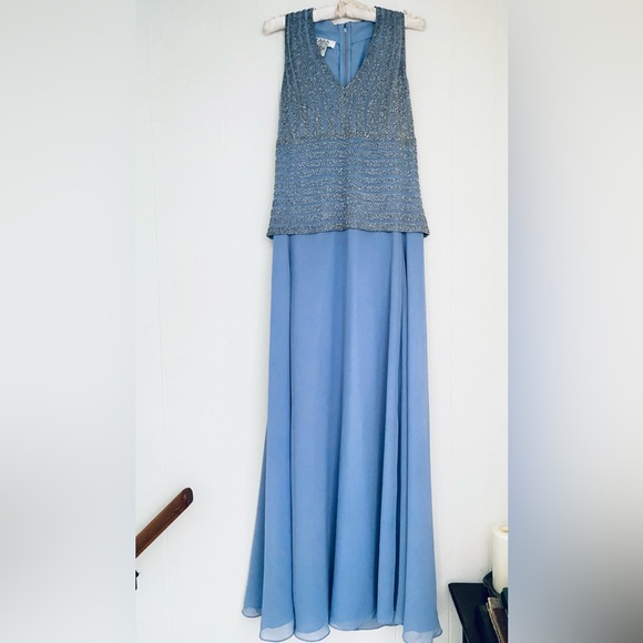 JKARA NY | Dresses | Nwt Jkara Ny Light Blue Silver Beaded Formal ...
